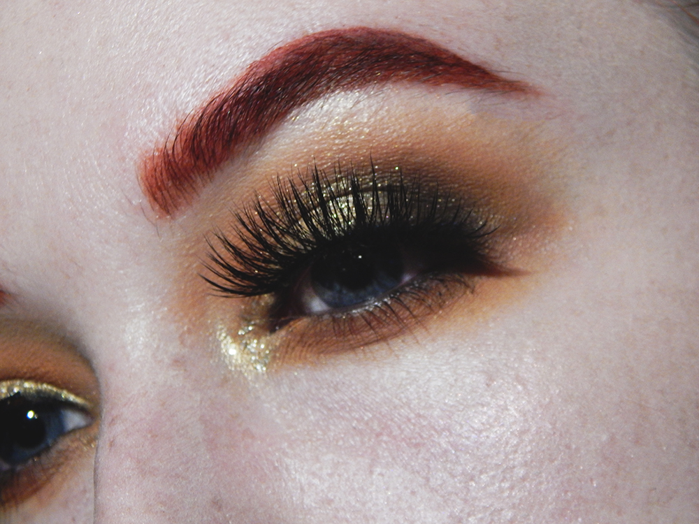 Zodiac Signs As Makeup Looks || Leo - Cardigan Jezebel