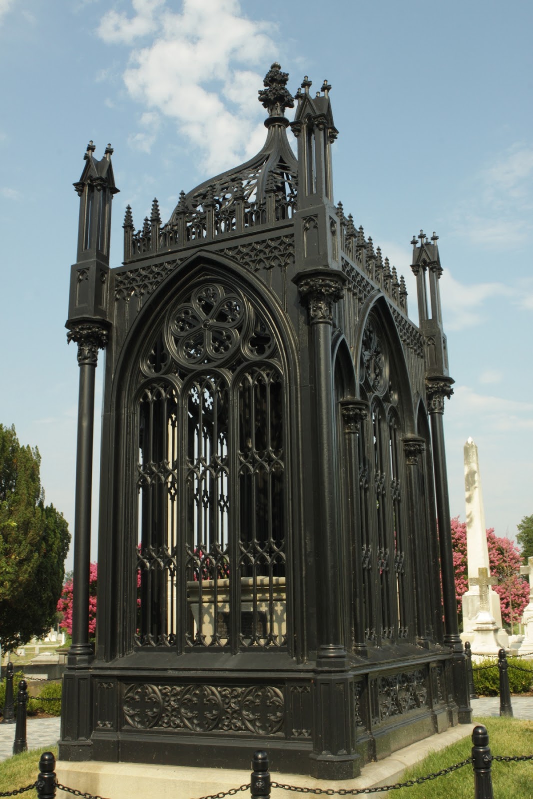 OTIS (Odd Things I've Seen): Graveyard One: Presidential Tombs and ...