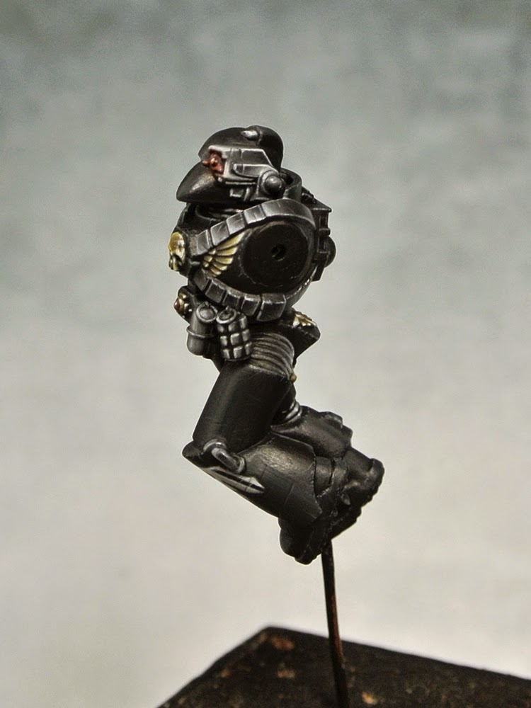 Thor-Modelling Studio: Raven Guard Assault Marine (part 2)