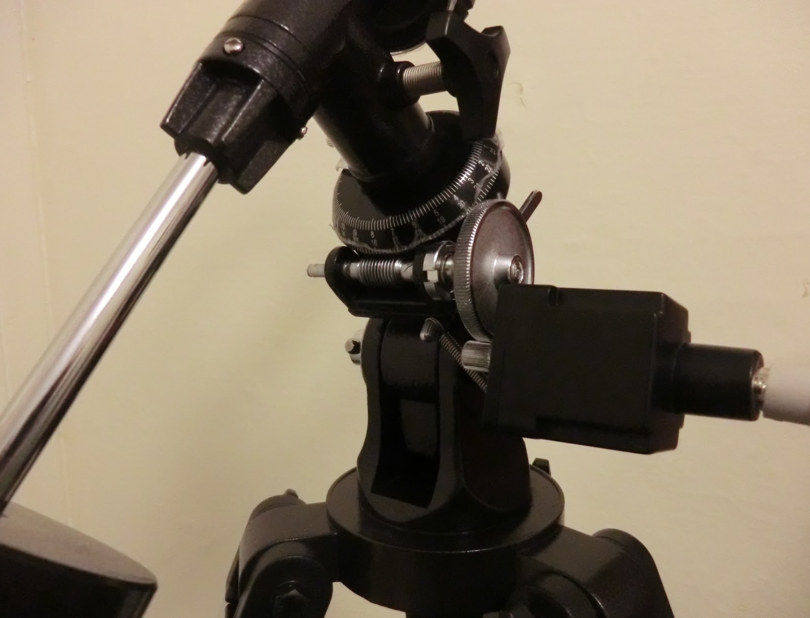 Astro-Beano: Multi-speed motor for SkyWatcher EQ2 mount