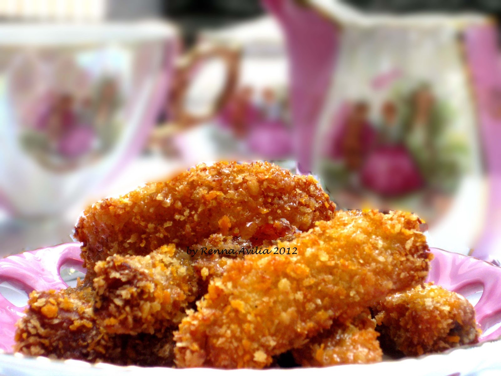 renvilia*: Pisang Goreng Panir