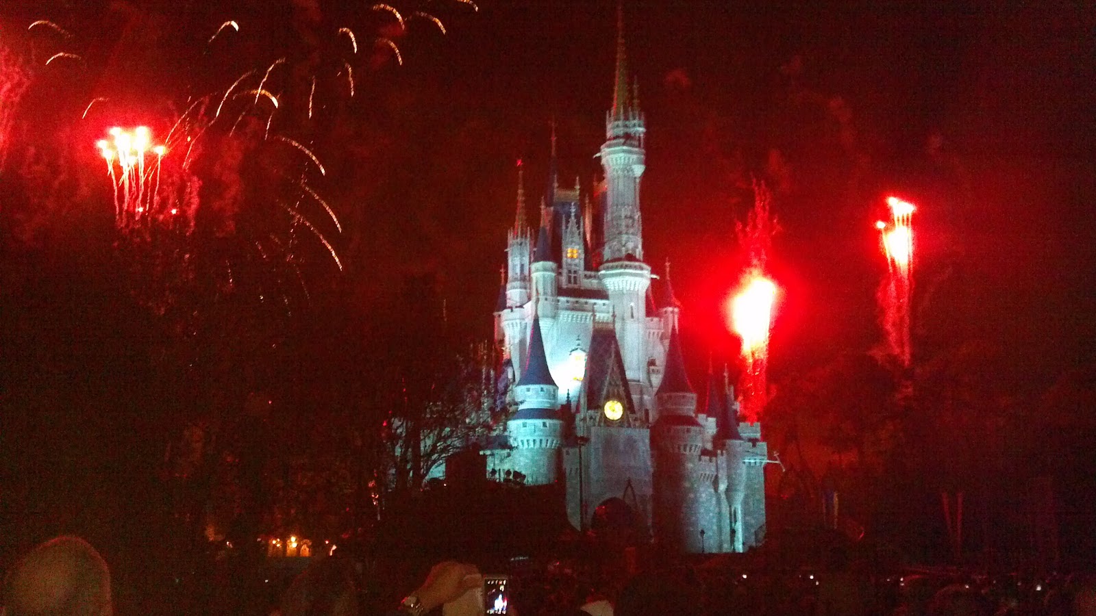 Orlando Area Theme Parks, Attractions, and Eateries: Parades at Walt ...
