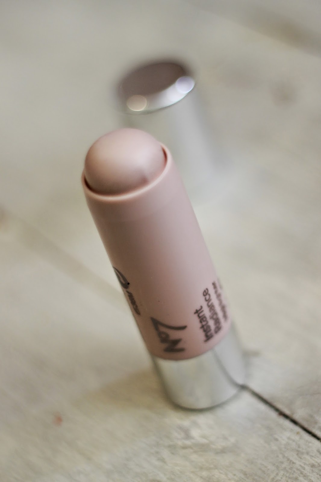 Review: No7 Instant Radiance Highlighter | Wheelingalong24