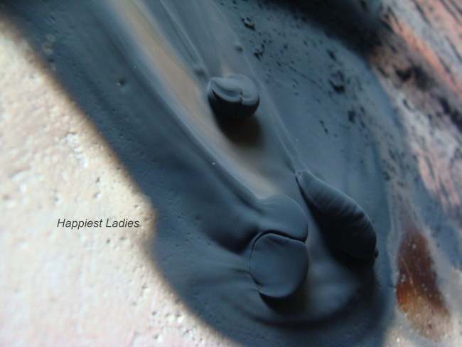 How to make Loose Powder Kohl - Happiest Ladies