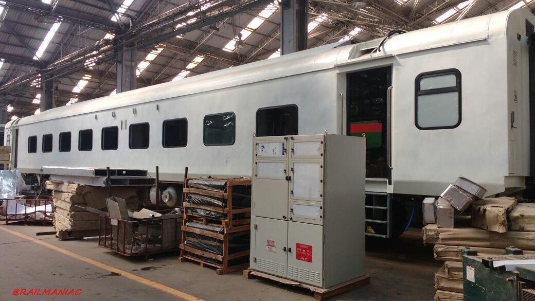 Rail Maniac: First Look of "Humsafar Express" Coaches at RCF