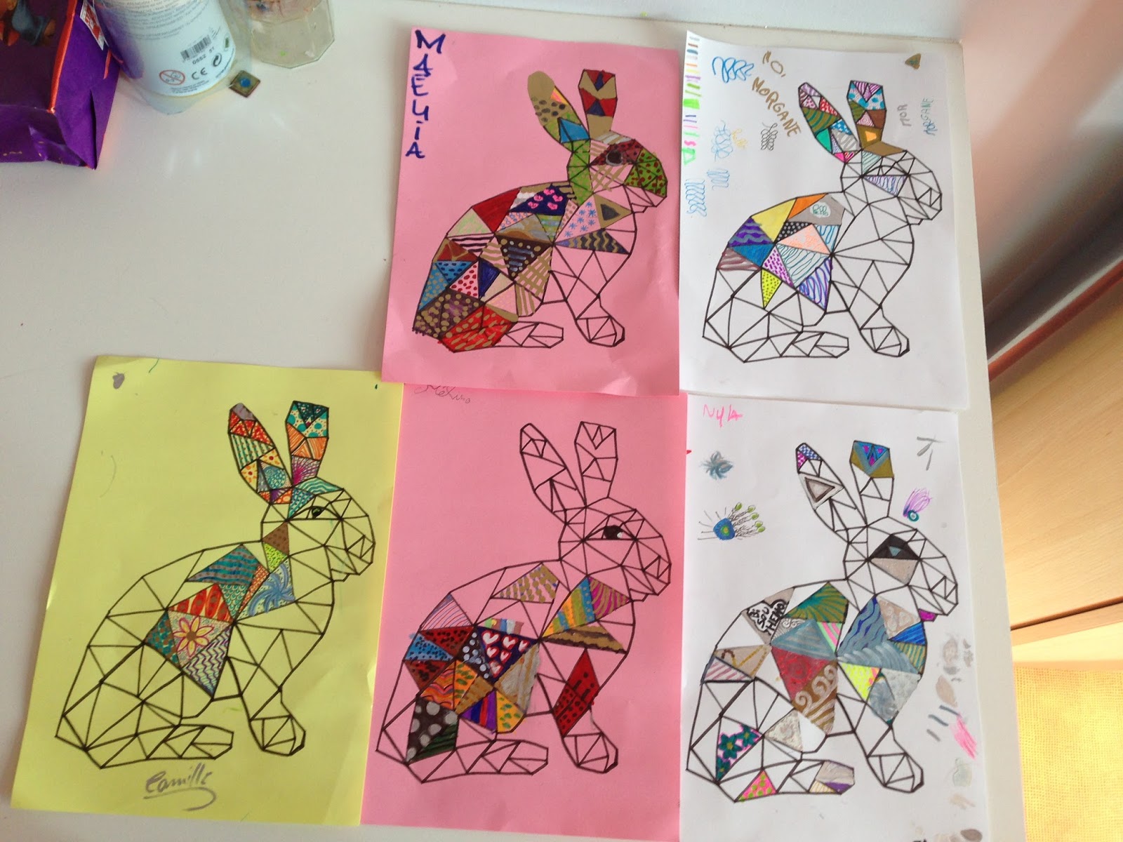 La boite à idées de l' atelier 3B* * *: Lapinou en graphisme