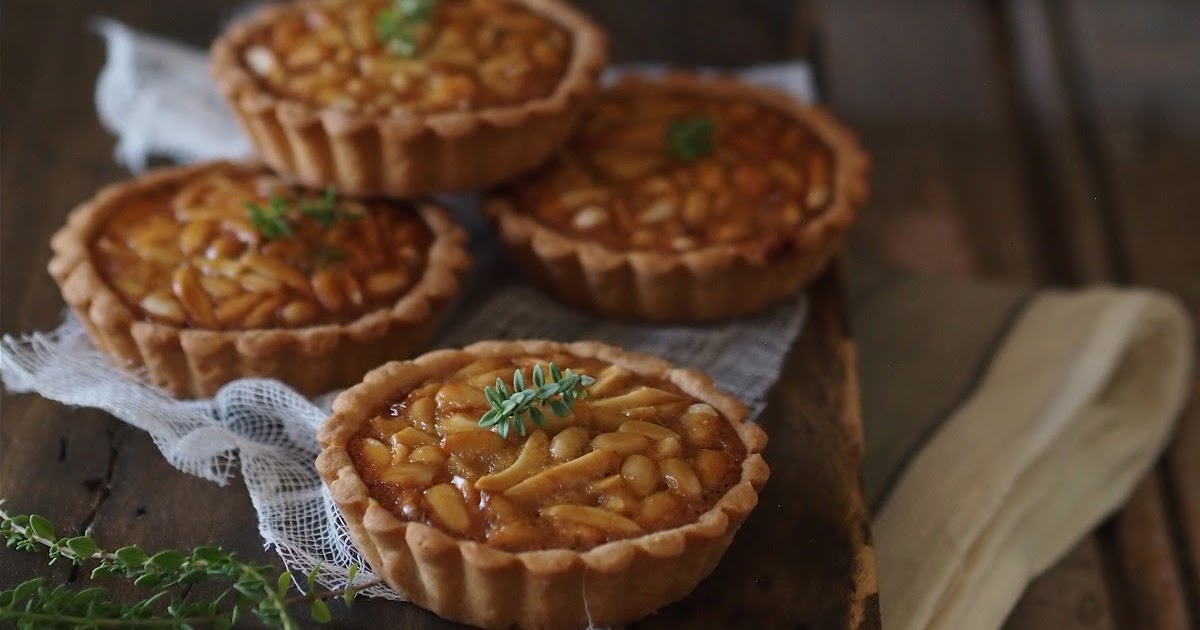 Helena's Kitchen: Pine Nut and Honey Tart, Prune Custard Tard & Mini ...