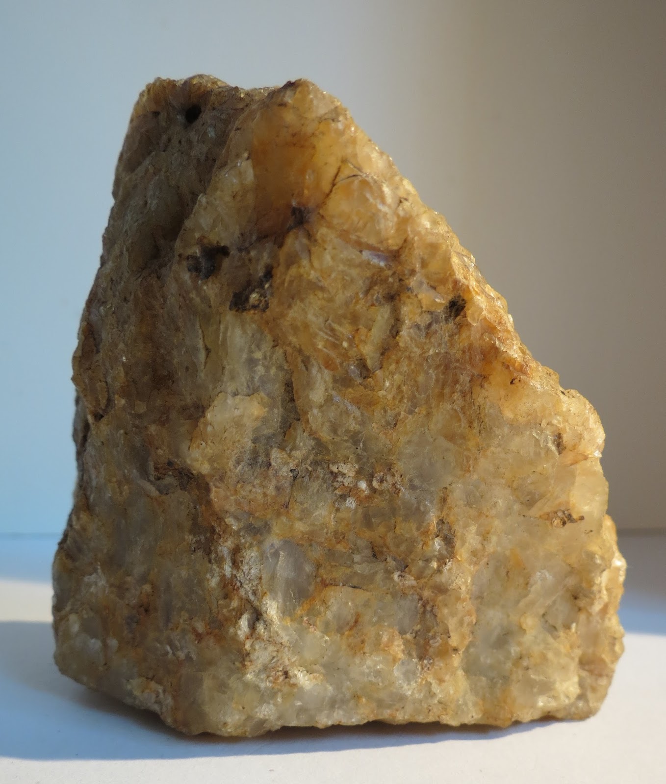 Archaeology of Portable Rock Art: Buckeye Lake, Ohio, quartz sculpture ...