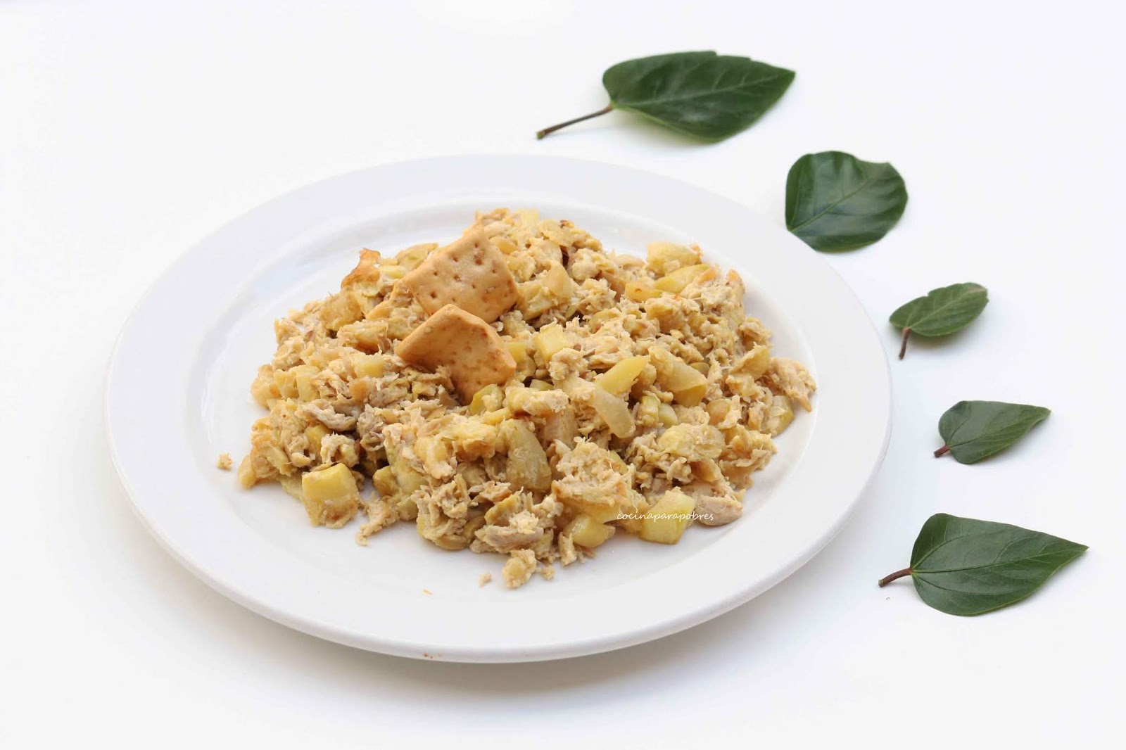 Revuelto de calabacín con pollo y queso curado