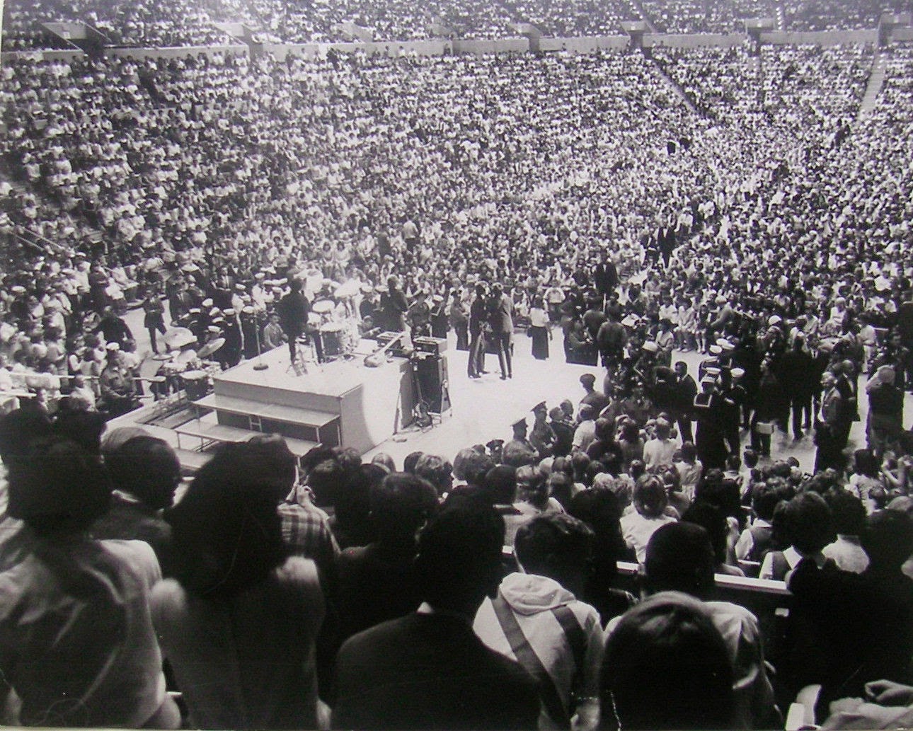 Meet the Beatles for Real: Scream and Shout and let it all out --- the ...