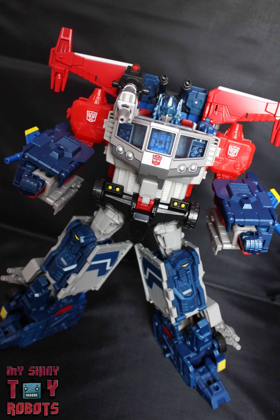 My Shiny Toy Robots: Toybox REVIEW: Transformers Legends LG-42 Godbomber