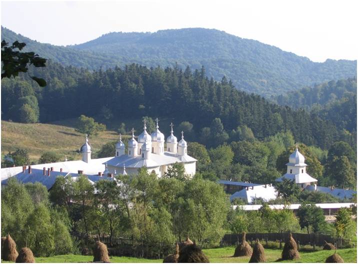 Romanian Orthodox Monastery: Manastirea HORAITA ... Judet Neamt ...