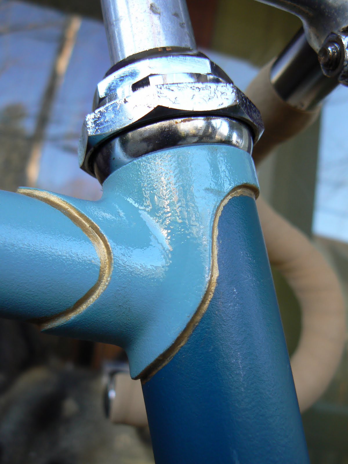 Syracuse Bicycle Works: Painting step 4: pinstriping