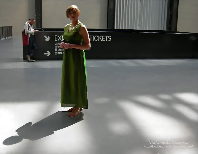 senzaFrontiere FOTO: FOTOSESSIONE 1 - Angela Siuta - Londra, Tate ...