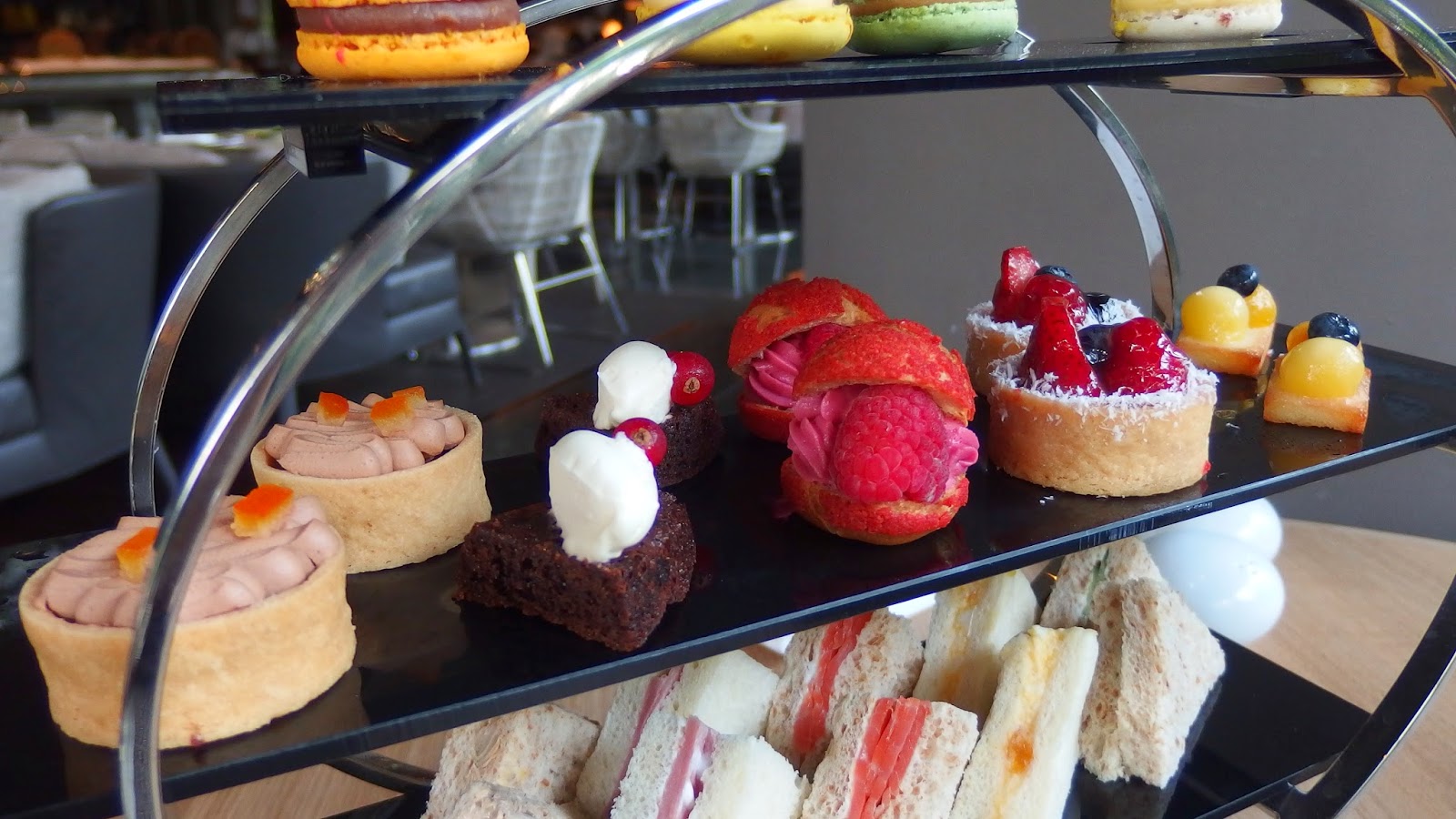 SuMMeR LoVes To Eat! Singapore Food Blog: Afternoon Tea Set at Lime ...