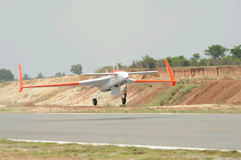 India's Rustom MALE UAV Second Successful Test Flight ~ INDIAN DEFENSE NEWS