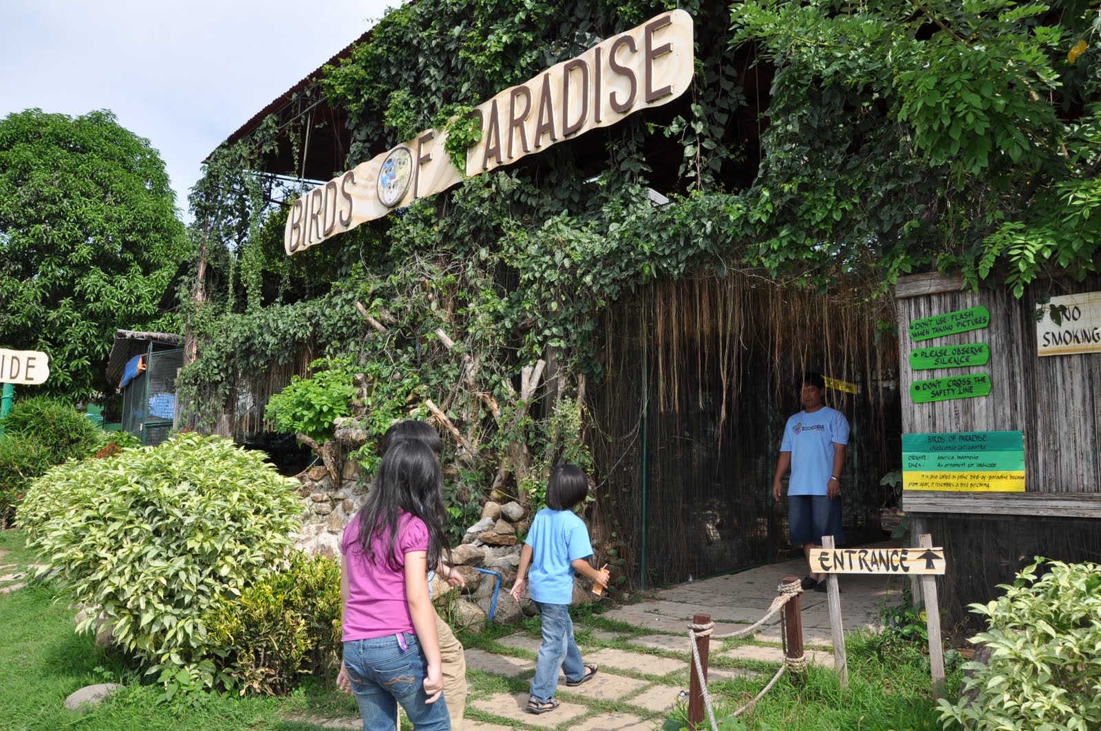 TRAVELS OF JOY: Zoocobia Fun Zoo