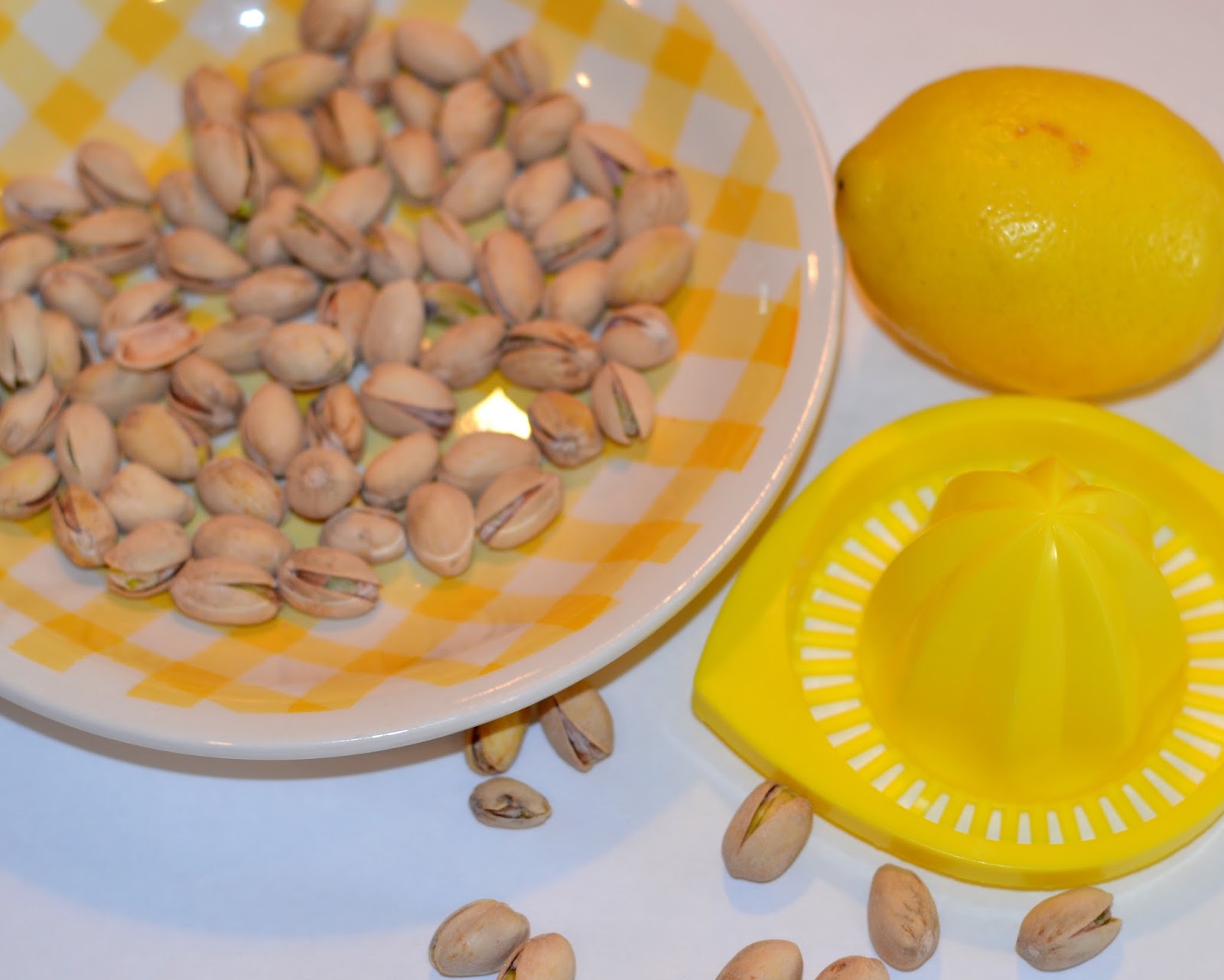 Lemon Pucker Pistachios