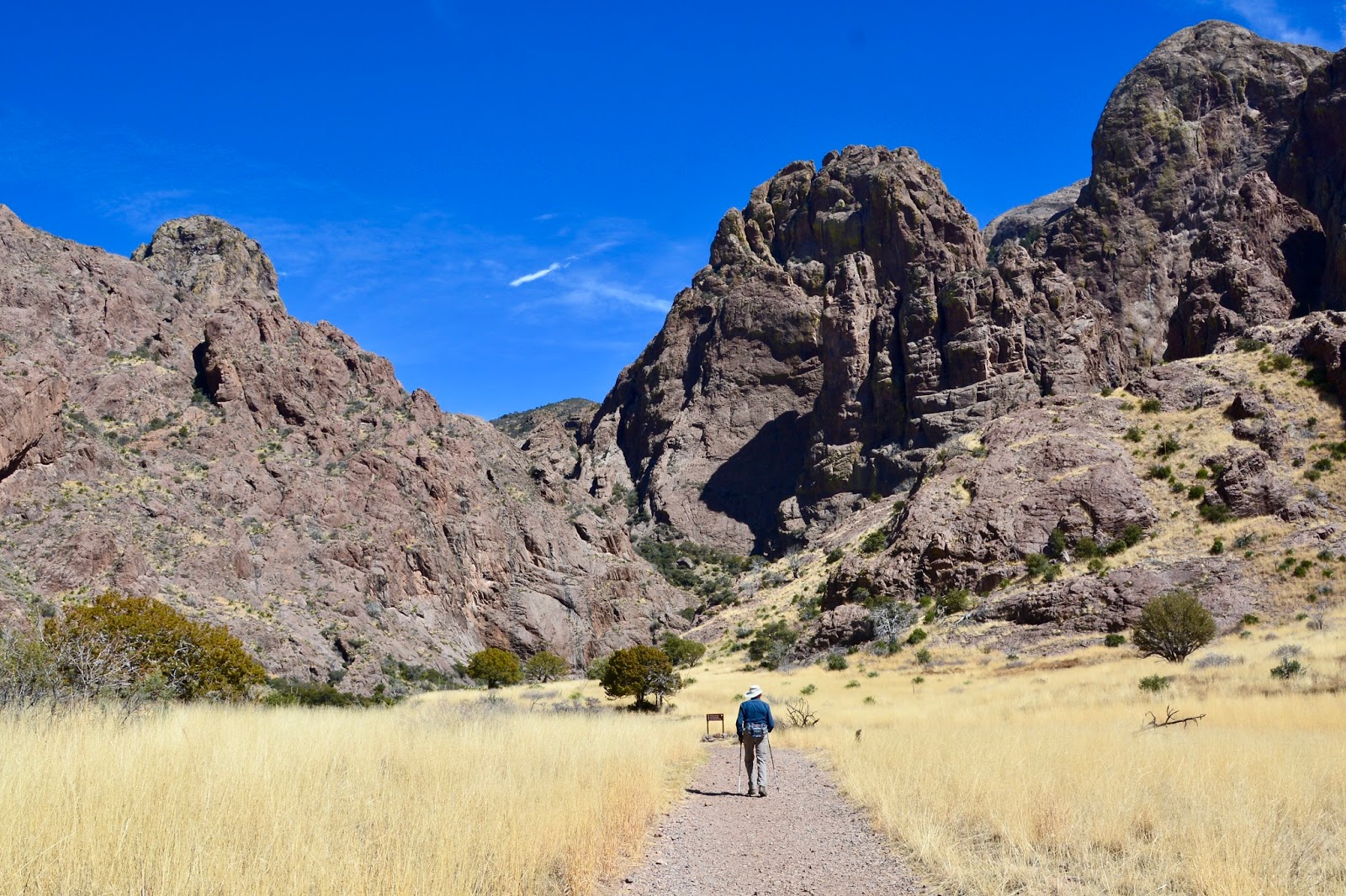 venturing4th: Dripping Springs Trail