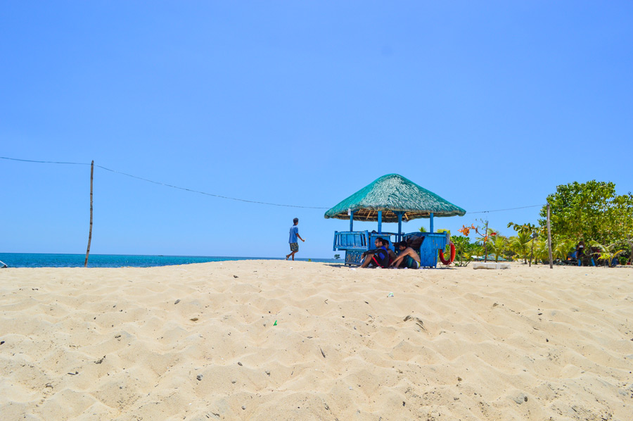 Magalawa Island - Things to Do and How to Get There | Playing Tourist