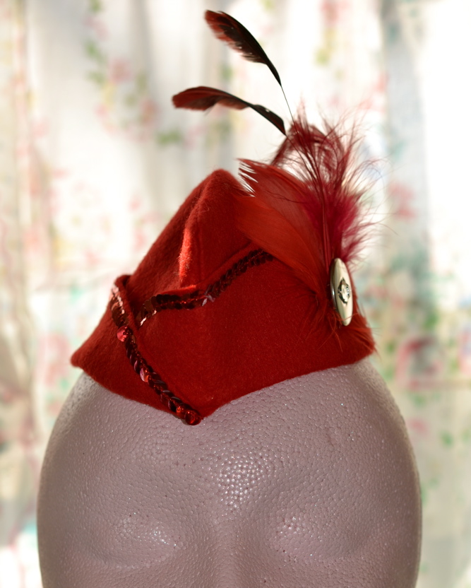 Deeds & Petunia: That Little Red Hat