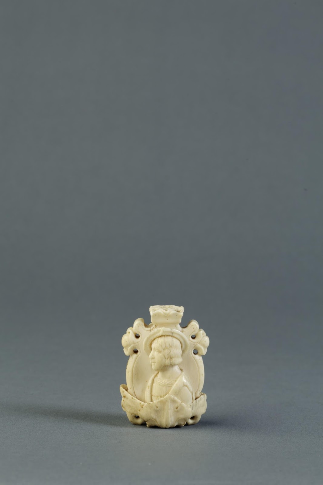 Spencer Alley: Old Ivory Objects