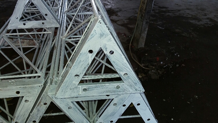 Tower Triangle, Penangkal Petir, Grounding dan CCTV: mengenal tower ...