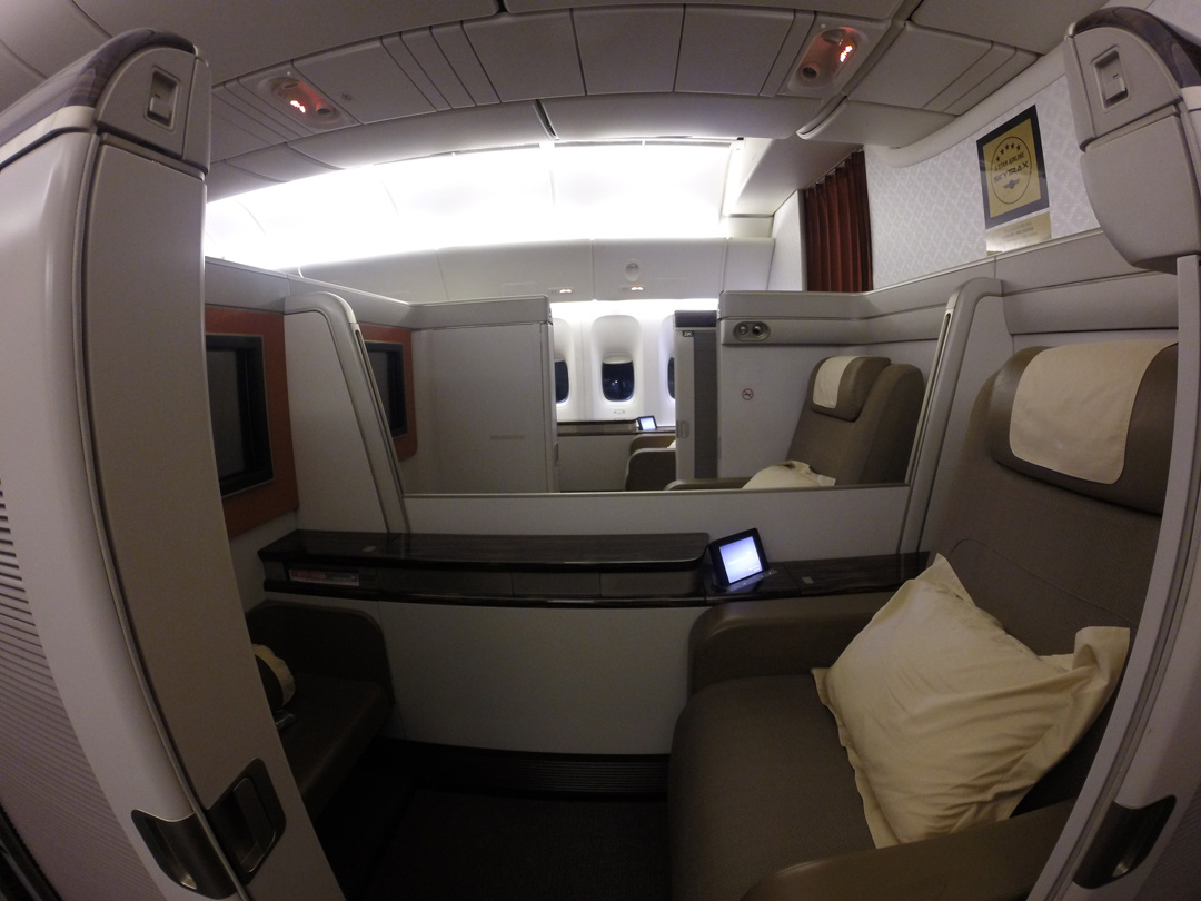 Mewah dengan biaya Murah: Garuda Indonesia First Class Denpasar Narita ...