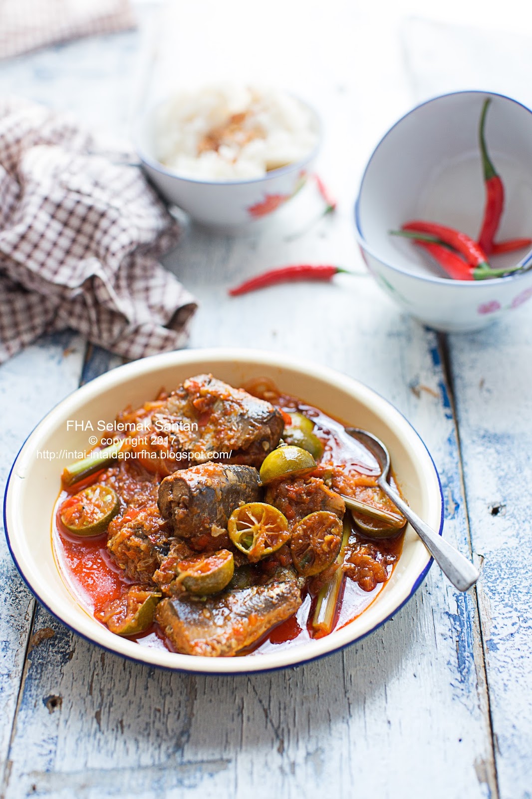 SAMBAL SARDIN LIMAU KASTURI...Sedap dan Tak jemu dimakan ! Jom tonton ...