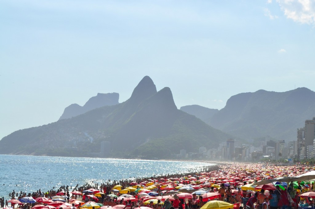 Viajes por el mundo, turismo internacional: Pedra do Arpoador en Río de ...