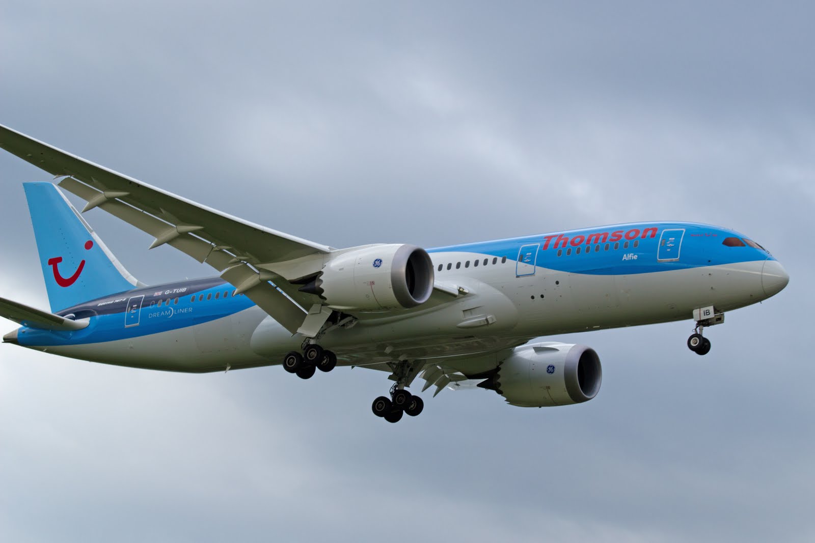 Orion's Aviation: Various TUI coloured airlines - 737 - 747 - 767 - 787 ...