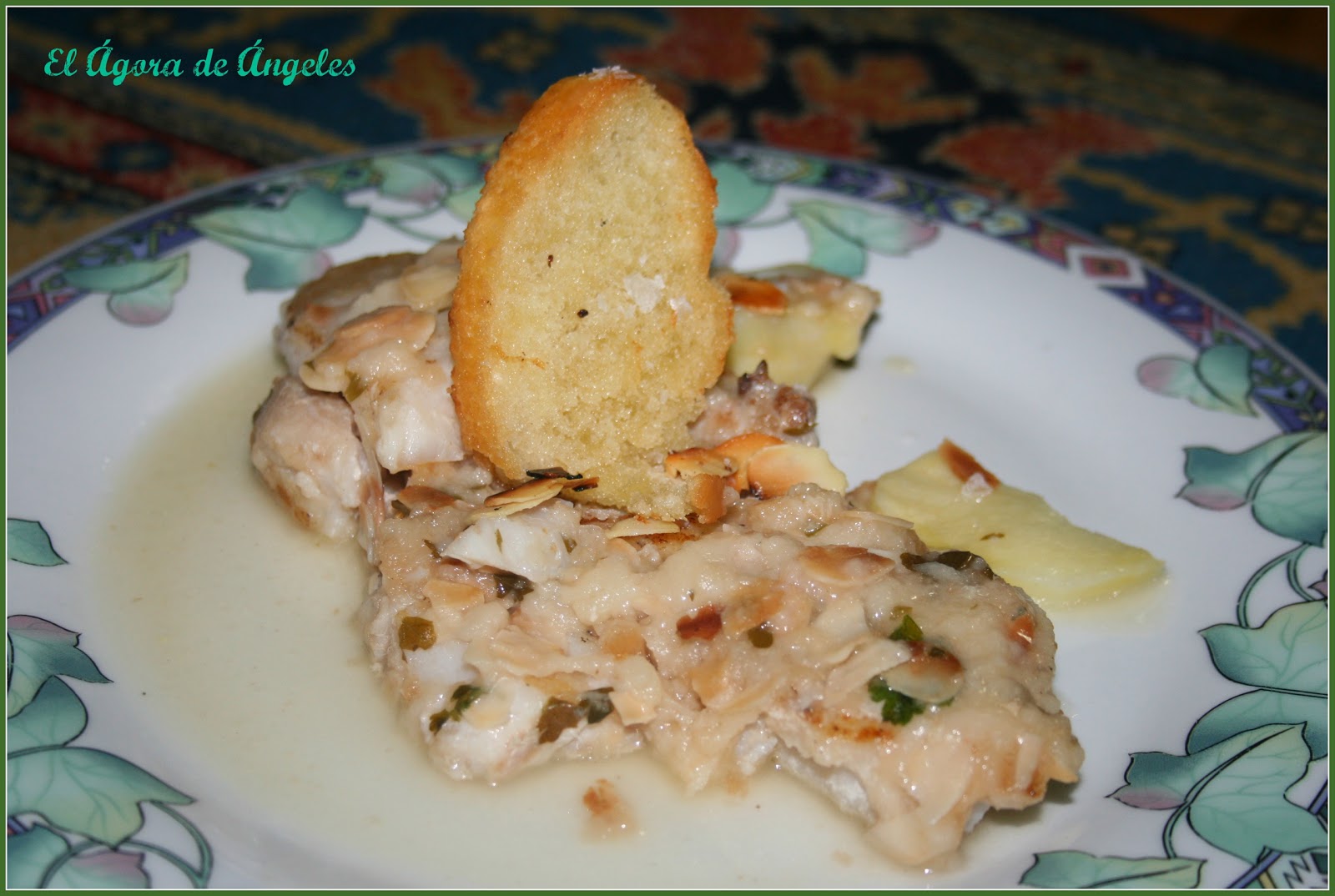 ABADEJO EN SALSA DE ALMENDRAS | El Ágora de Ángeles