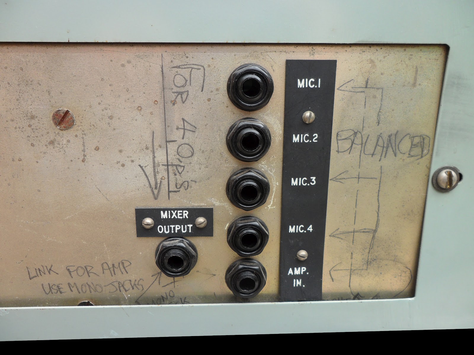 Vintage Audio Workshop: Vortexion 4M/15W Mic-Amp Photoset
