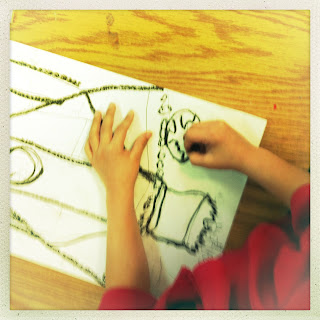 ChumleyScobey Art Room: 1st Grade Rocket Ships (mixed media collage)