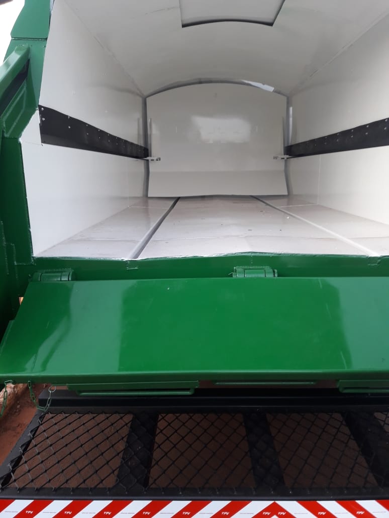 PREFEITO ERIC KONDO ENTREGA CAMINHÃO(R$ 266 MIL REAIS) PARA O POVO DE ...