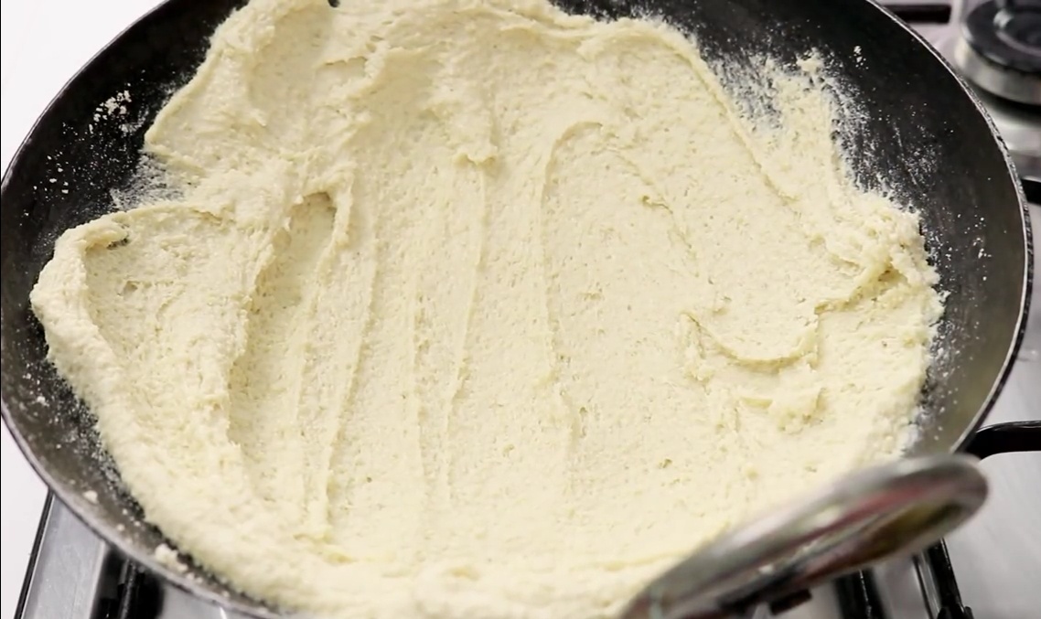 How to make Kaju Katli at Home | Step by Step Kaju Barfi Recipe ...