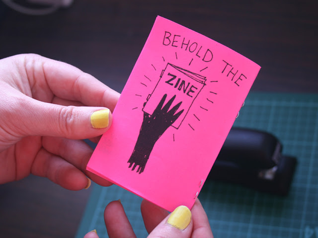 dear colleen: How to Make a 16 Page Zine from One Sheet of Paper!