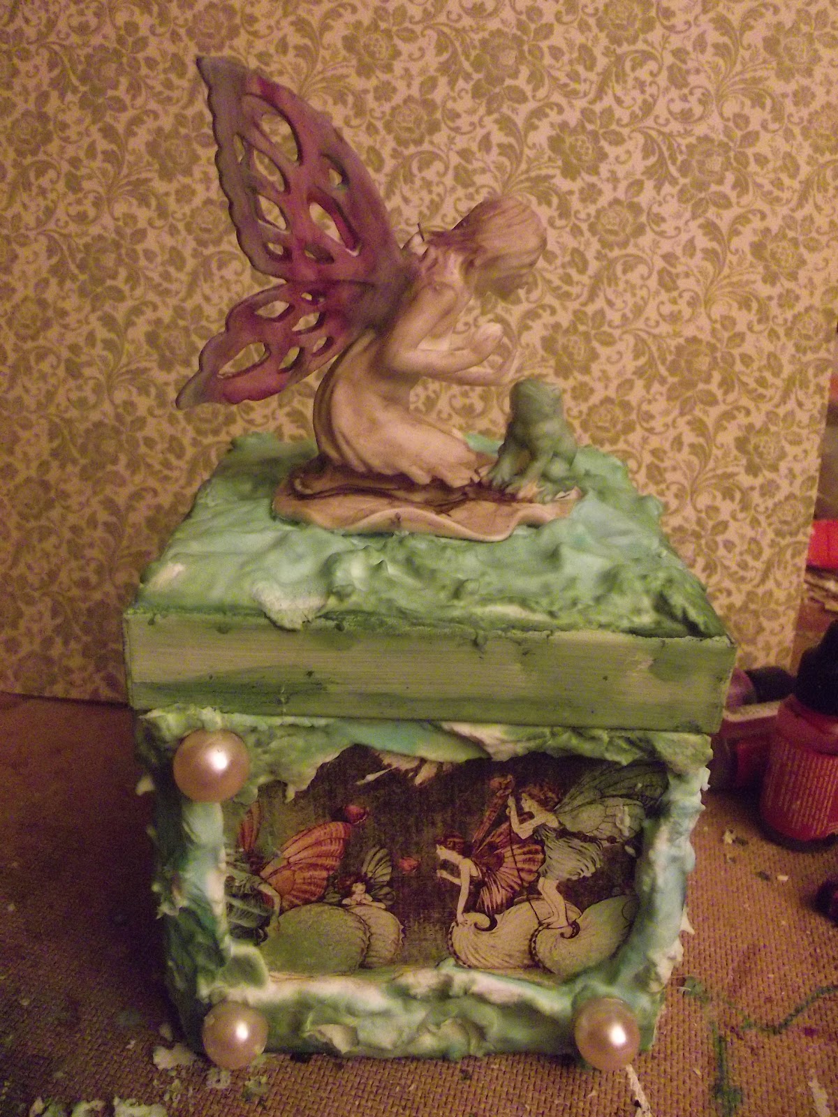 Dare's Designz: Faux Modeling Paste Mix Media Fairy Box