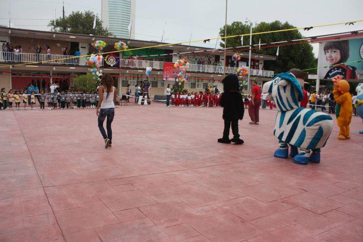 SOCIEDAD DE ALUMNOS DE LA ESCUELA NORMAL MIGUEL F. MARTÍNEZ: UN DÍA EN ...