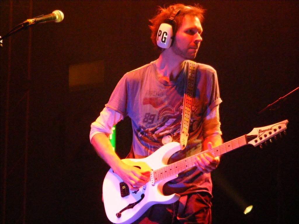 Paul Gilbert Biography ~ Musicpedia