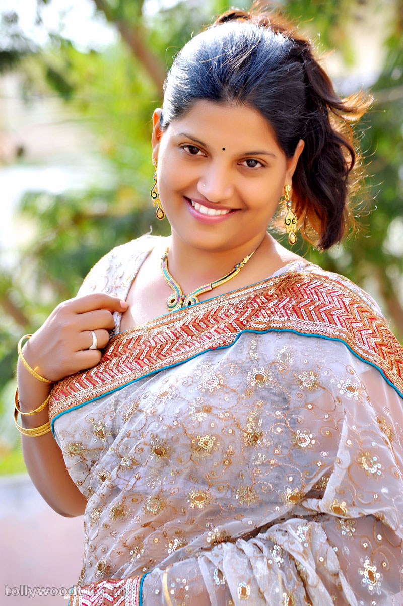 Preethi New Beautiful Telugu Actress Photo Shoot