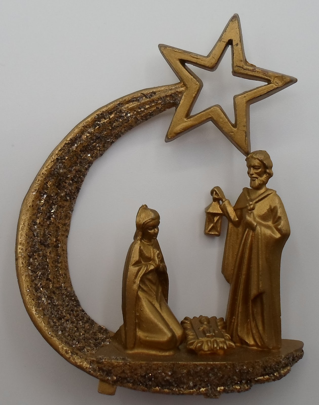 Happier Than A Pig In Mud: Went Junkin' -Barbie Size Nativity and ...