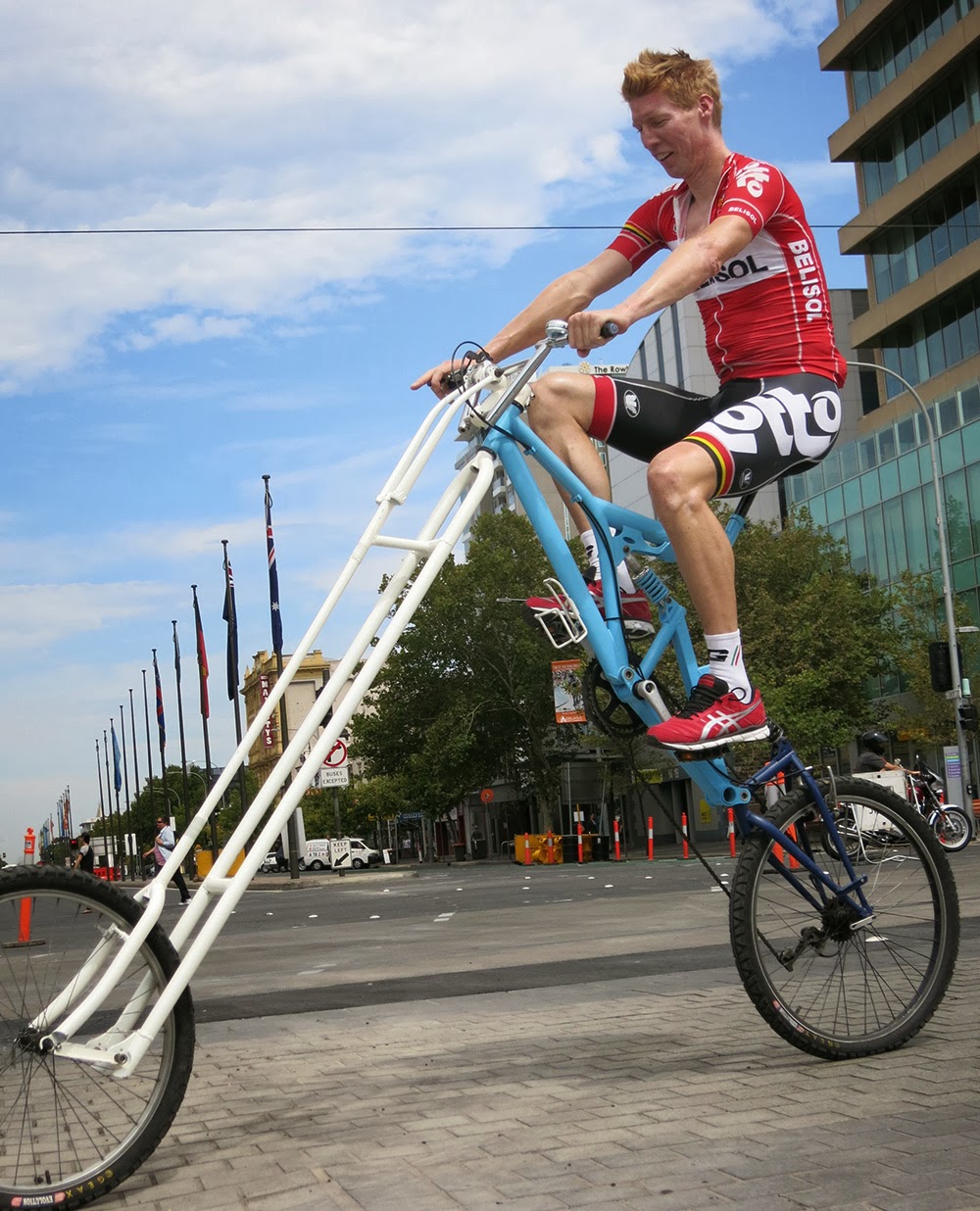 WILD MOTION: SANTOS SUPER CYCLES v LOTTO BELISOL