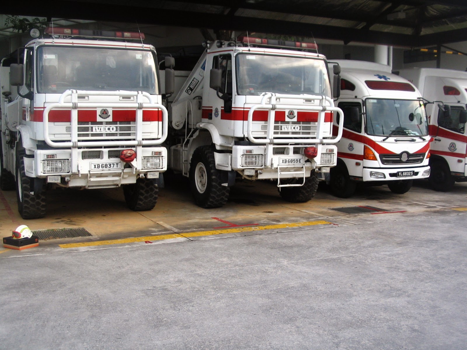 Civil Defence of Malaysia ( CDEF ): Singapore Civil Defence Force Vehicle