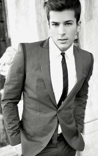 Morangos Com Açucar: David Carreira grava CD em Paris.