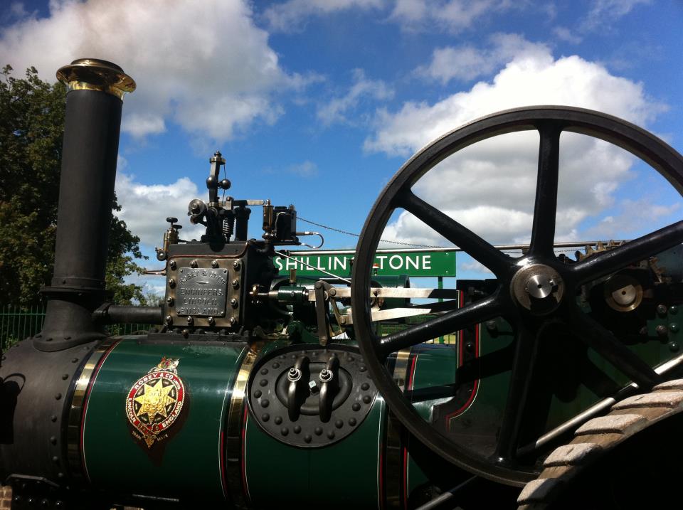 Rail Thing - Friends of the S&D: steam at Shillingstone!