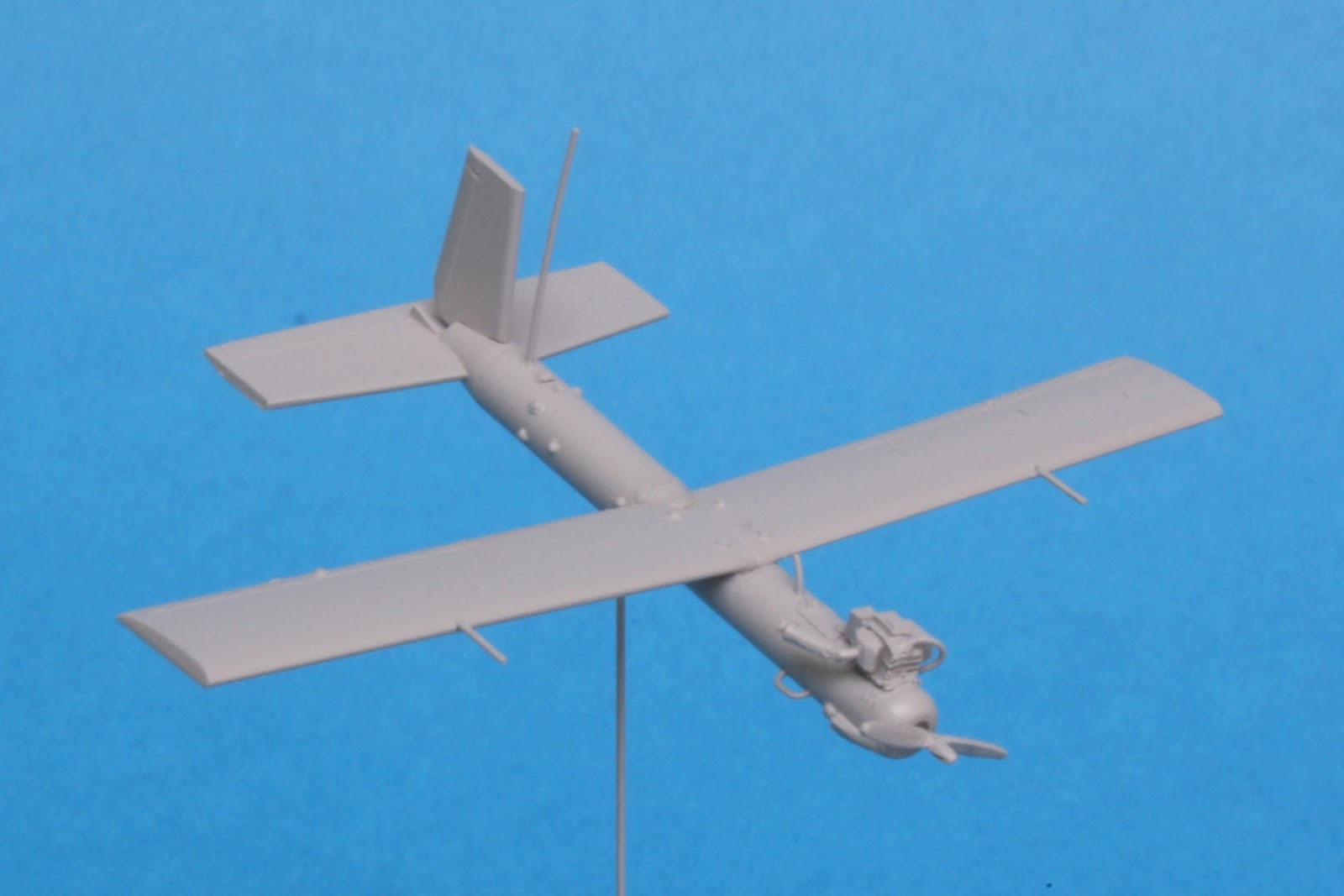 Miniature Creations: 1/35 Silver Fox UAV - Undercoat