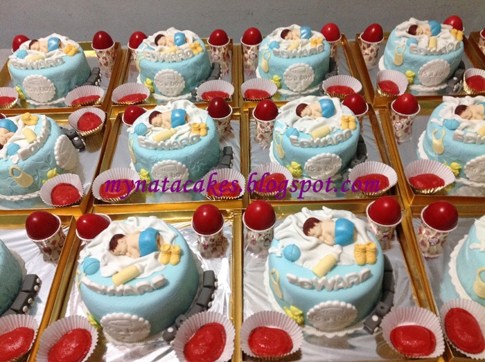 Mynata Cakes: Baby One month / manye cake for Edward