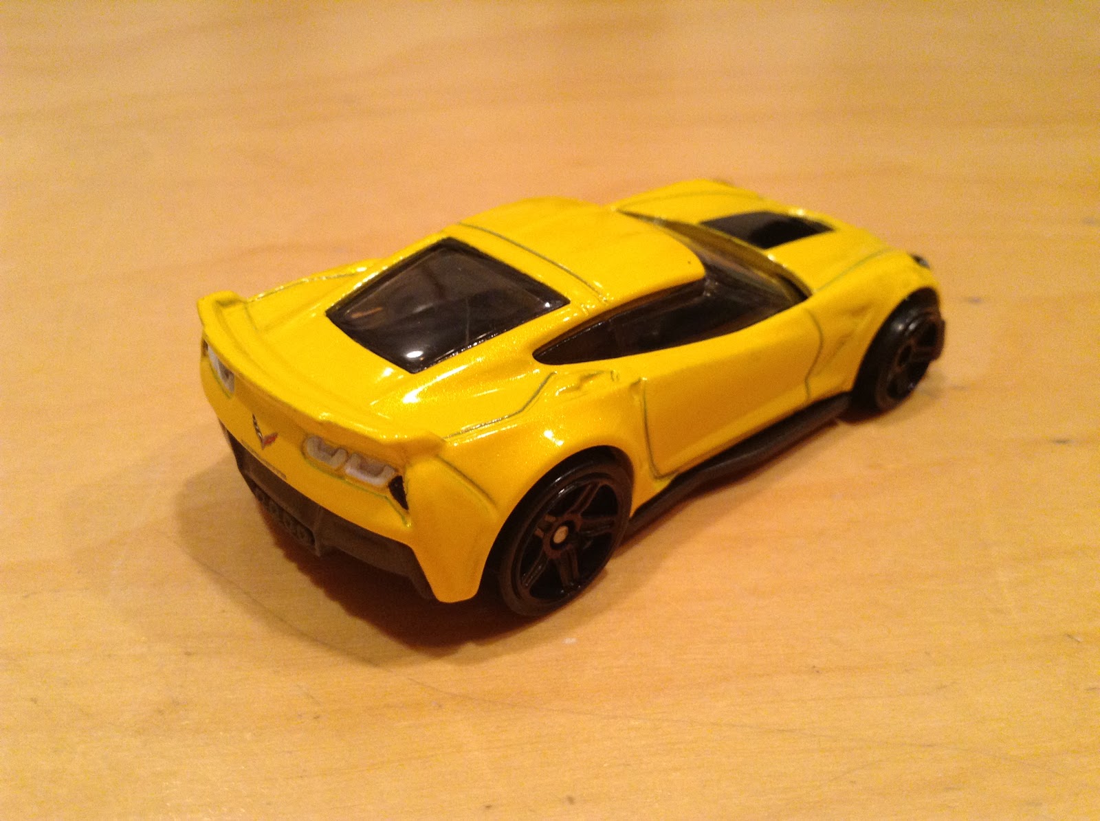 JULIAN'S HOT WHEELS BLOG: Corvette C7 Z06 (New for 2017! - Factory Fresh)
