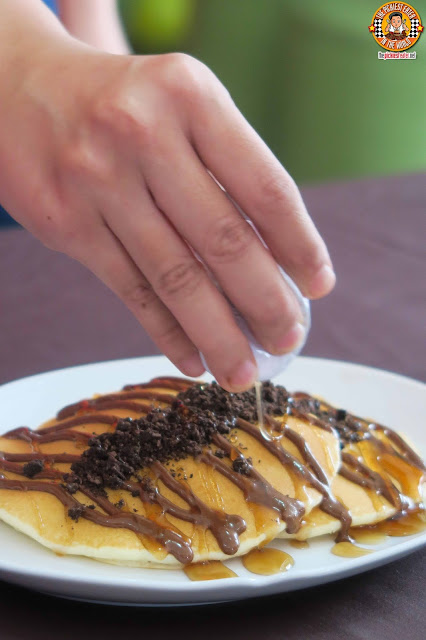 THE PICKIEST EATER IN THE WORLD: MCDONALD'S NEW DOUBLE CHOCO CRUMBLE ...